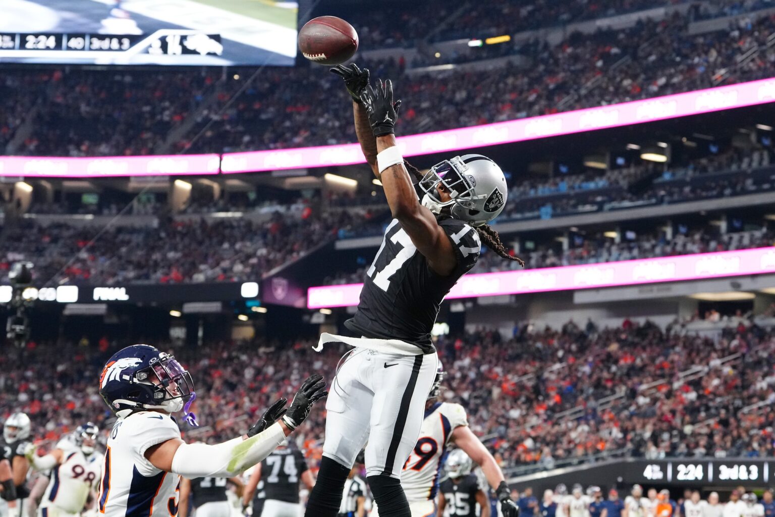 Getting To Know The Las Vegas Raiders Wide Receivers - LWOSports