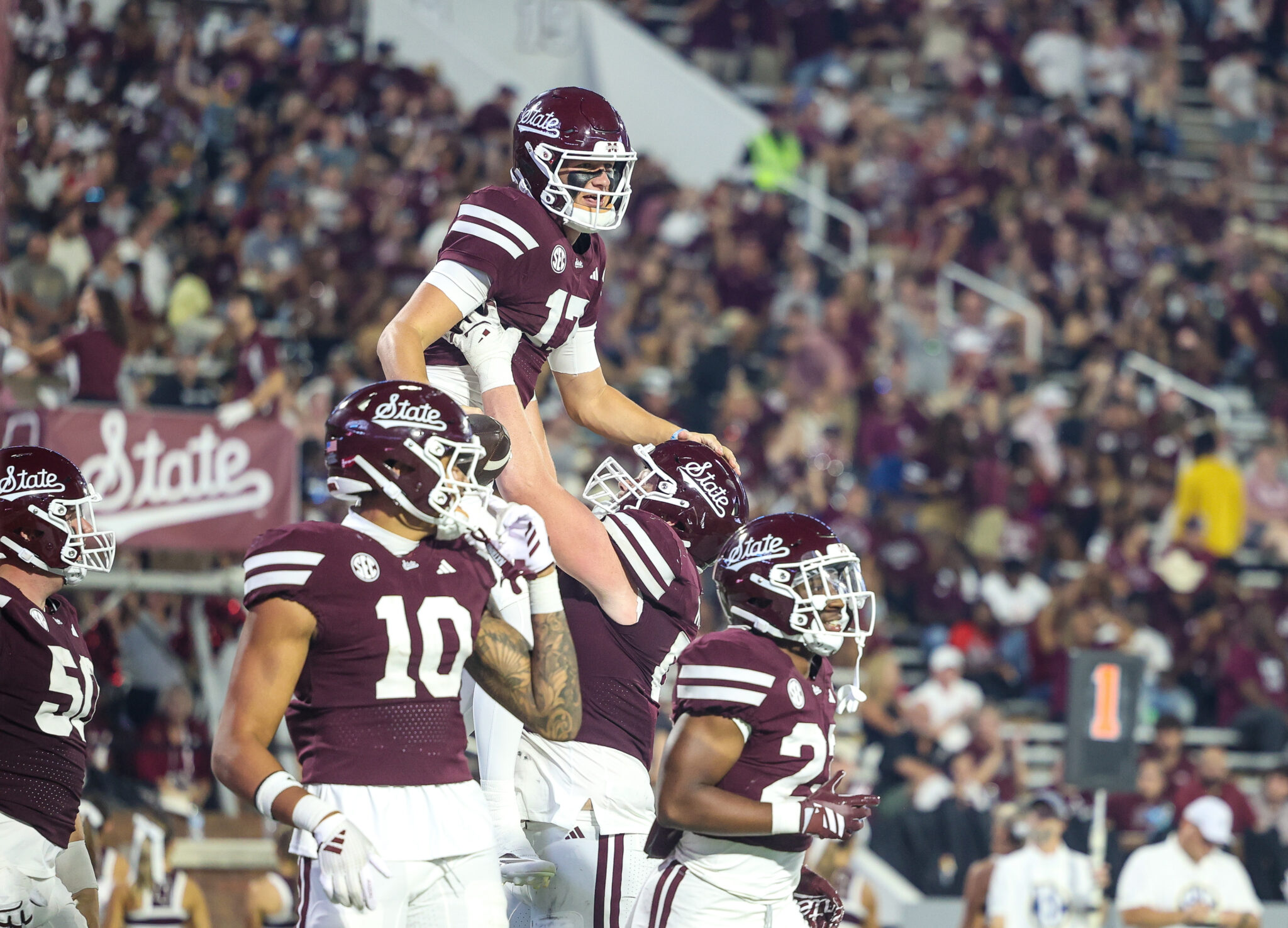 One Dark Horse for Every Power 4 Conference After Week 3